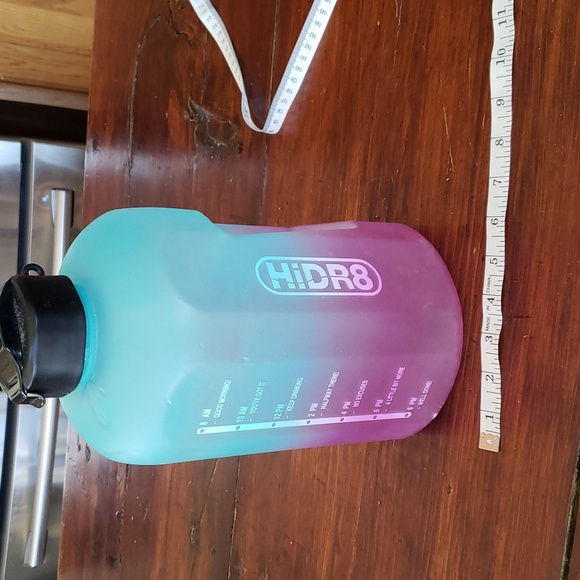hidr8 | Kitchen | Water Intake Bottle With Time And Motivations Great ...